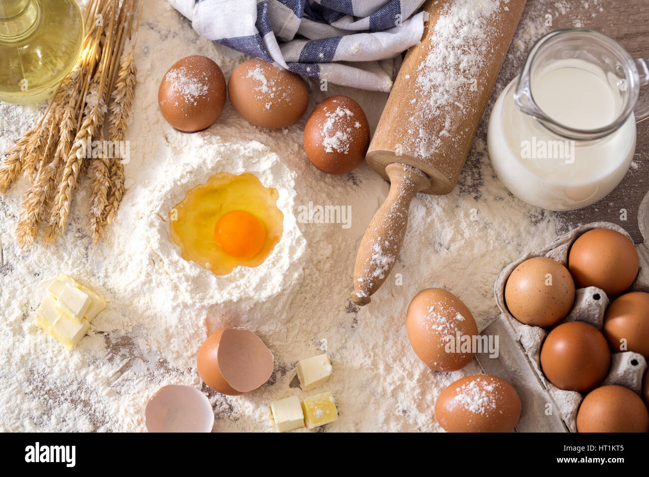 top view on prepared ingredients for baking cakes Stock Photo - Alamy