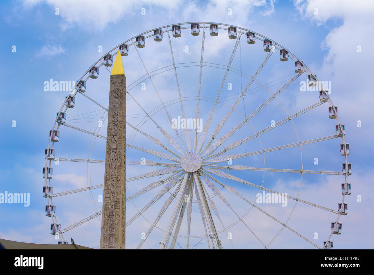 Grande roue place de la concorde hi-res stock photography and images ...