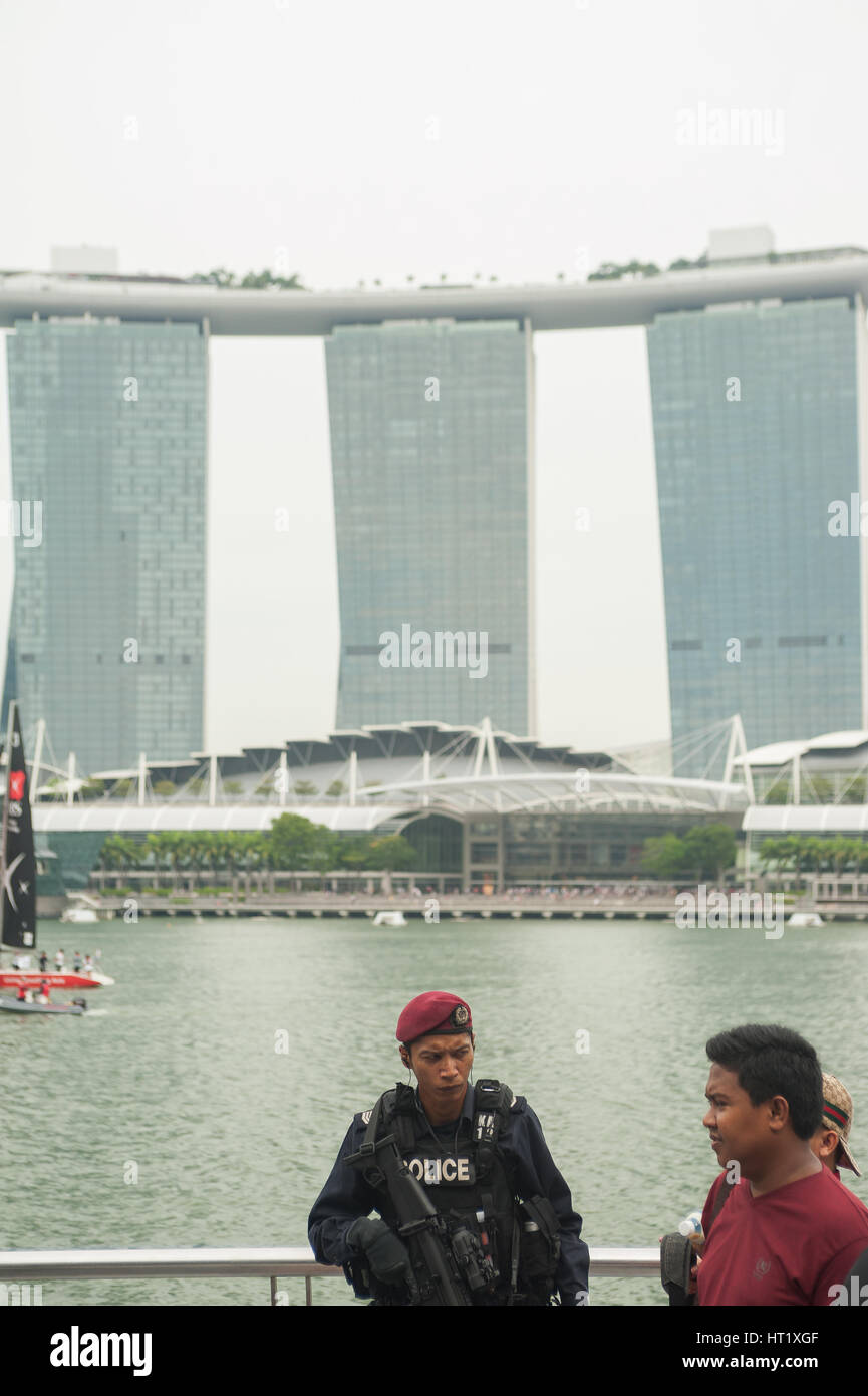 Singapore police force hi-res stock photography and images - Alamy