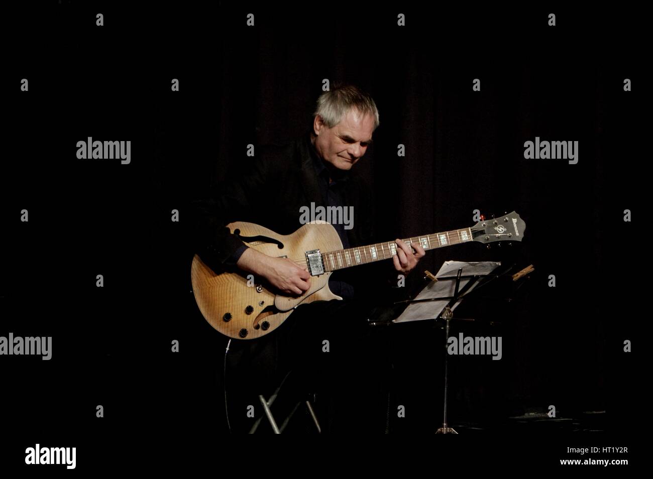 Shane Hill, Hawth, Crawley, West Sussex, Nov 2015. Artist: Brian O ...