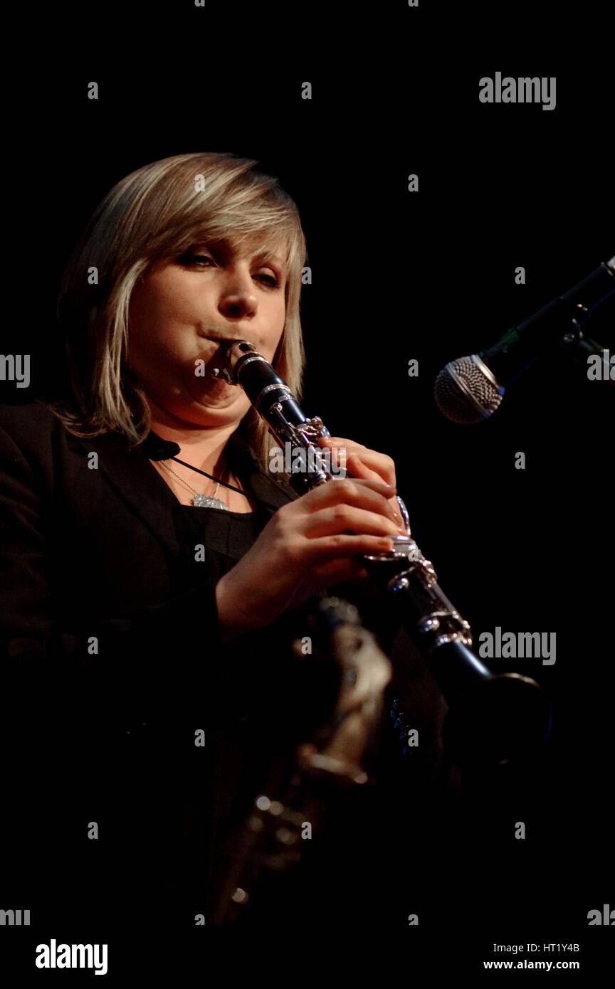 Amy roberts hi-res stock photography and images - Alamy