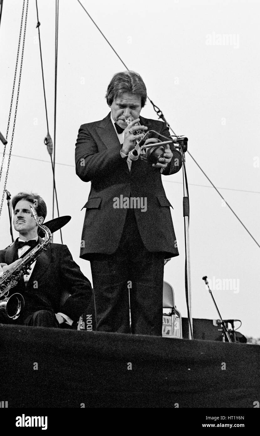 Hamilton scott Black and White Stock Photos & Images - Alamy