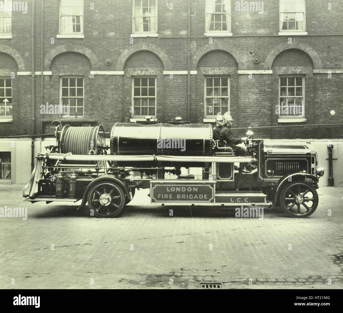 London fire brigade helmet hi-res stock photography and images - Alamy
