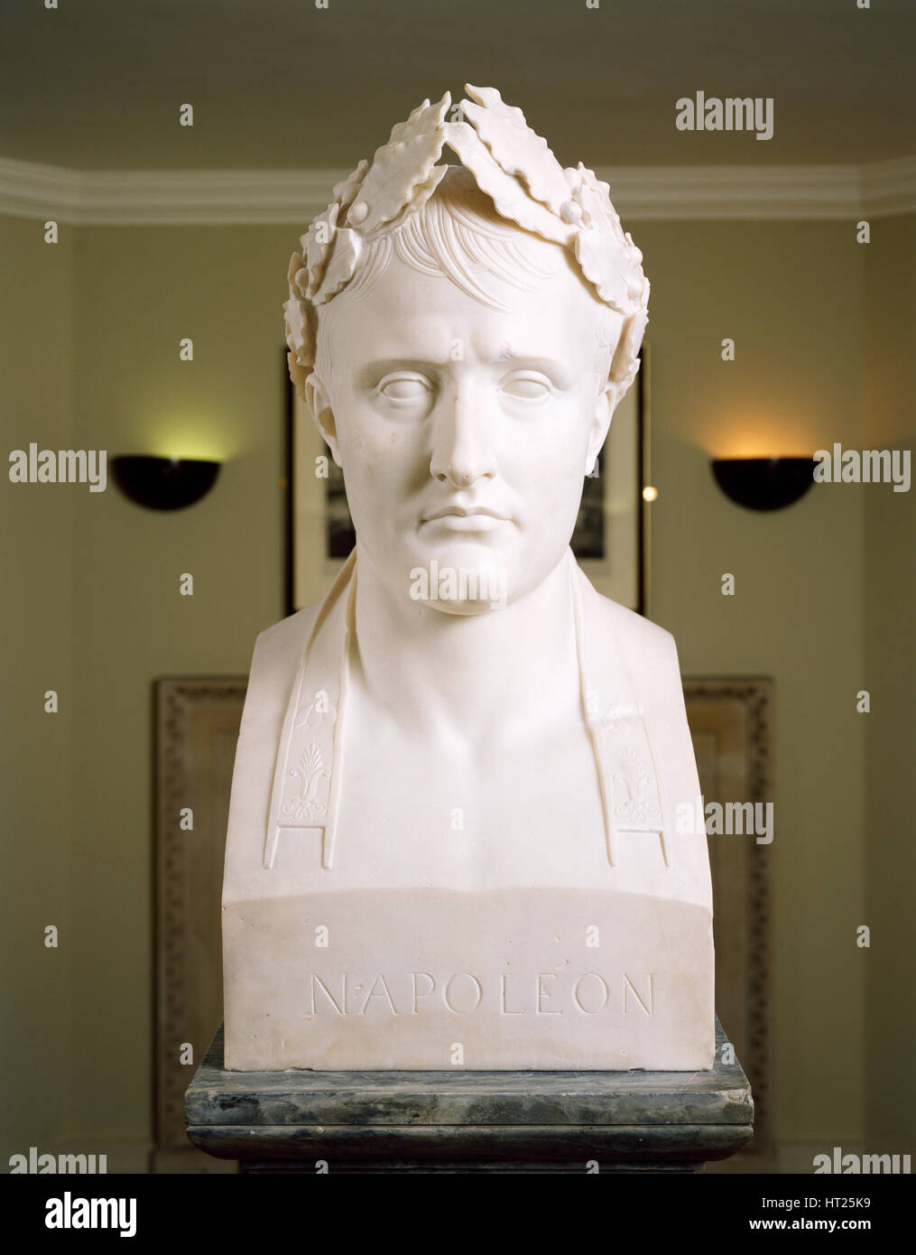 Bust Of Napoleon High Resolution Stock Photography and Images - Alamy