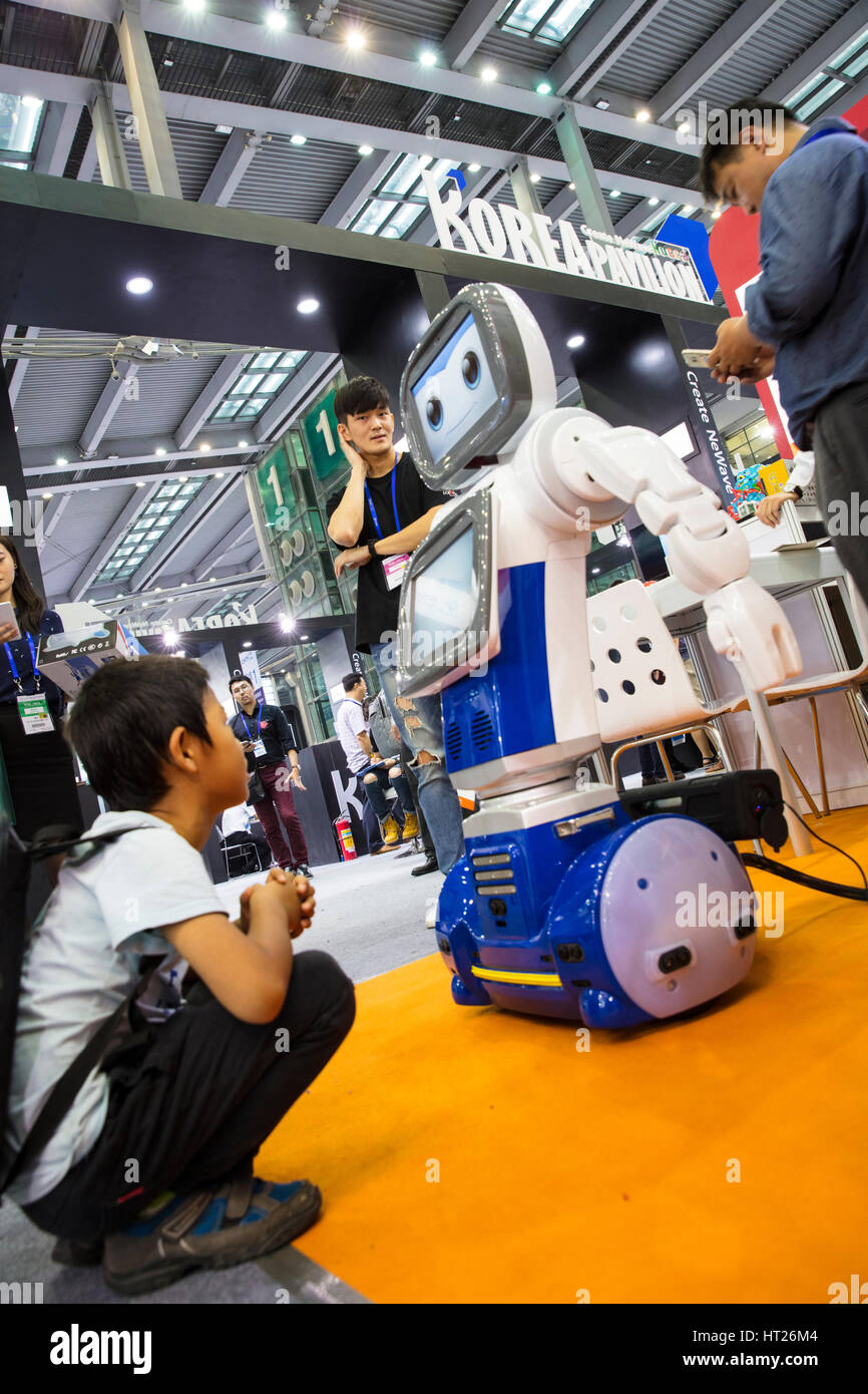 Tech fair china hi-res stock photography and images - Alamy