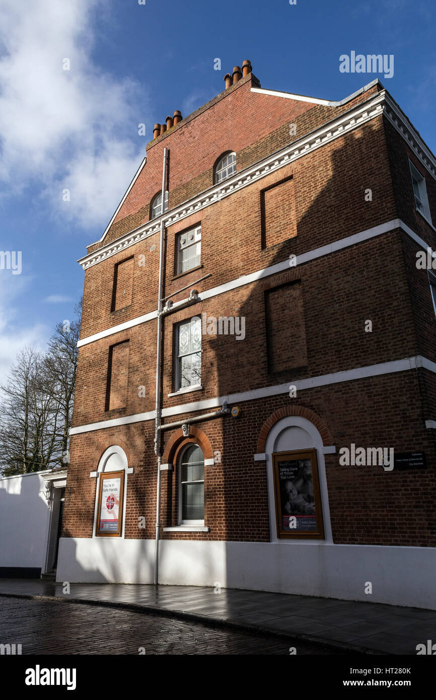 Gable end of Georgian terrace in Southernhay,Exeter,Devon,bricked-up ...