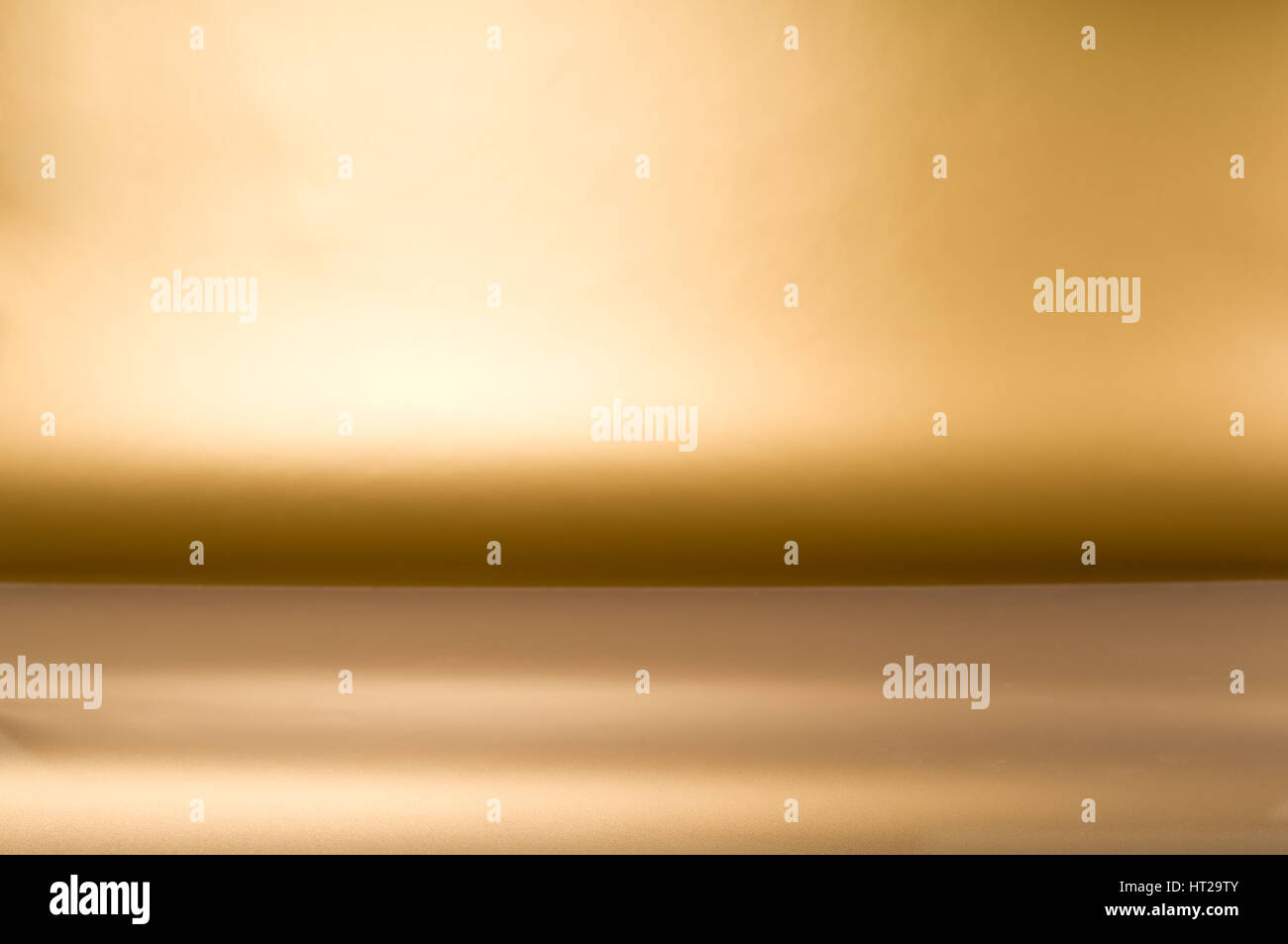 Studio glossy background table hi-res stock photography and images - Alamy