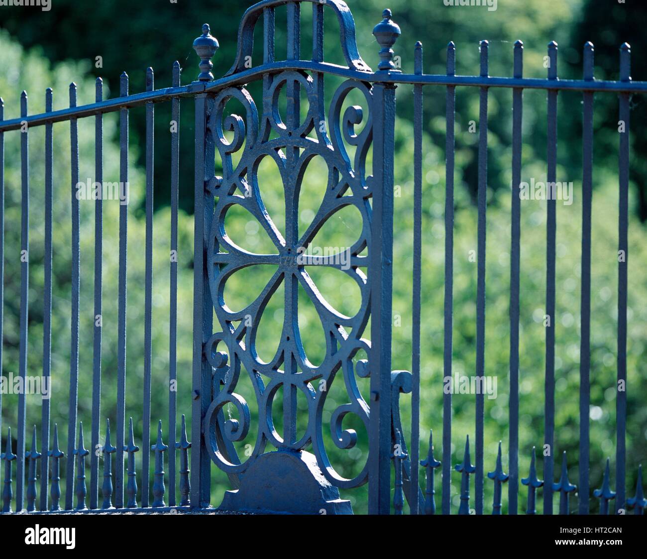 Detail of the railings on the parapet of the Iron Bridge, Ironbridge ...