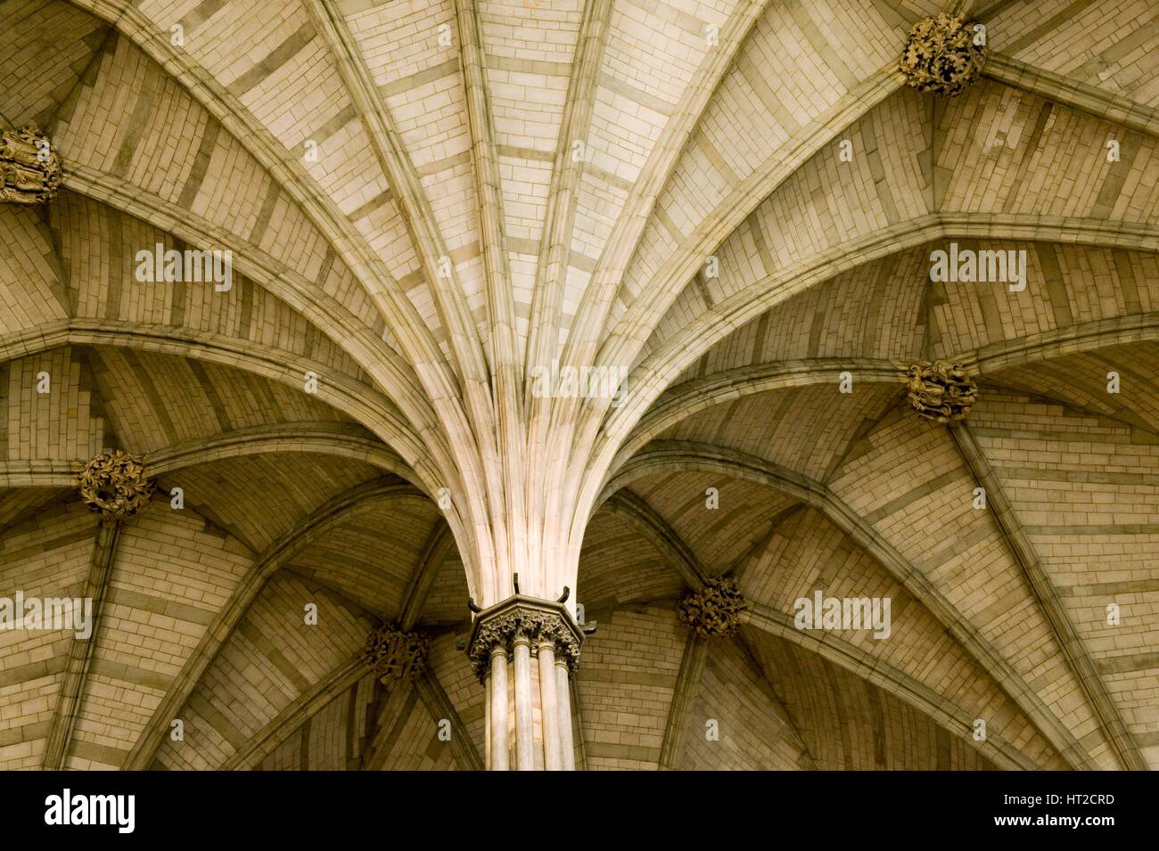 Chapter house westminster abbey hi-res stock photography and images - Alamy