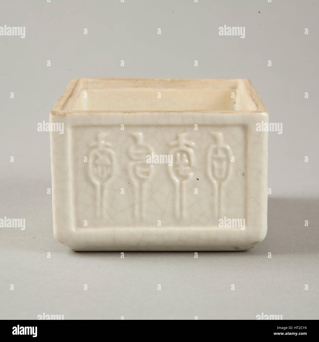 Soft paste china hi-res stock photography and images - Alamy