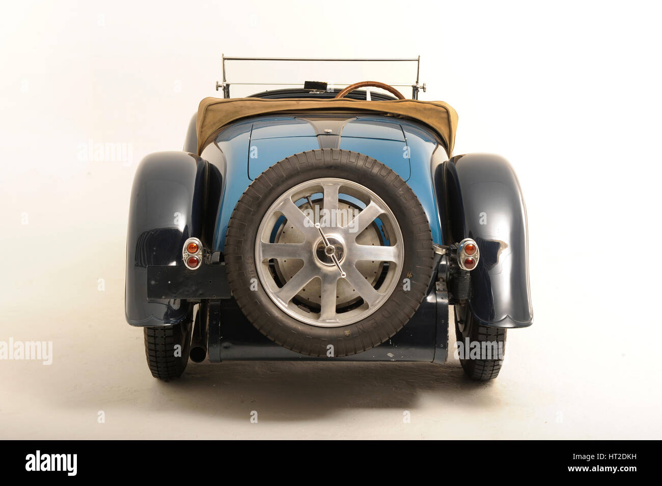 Bugatti type 55 1932. Artist: Simon Clay Stock Photo - Alamy