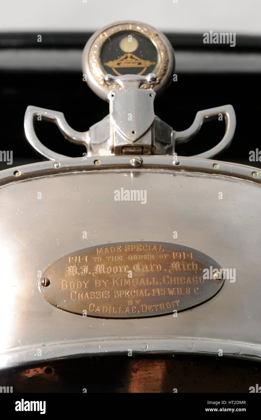 Cadillac 1914. Artist: Simon Clay Stock Photo - Alamy