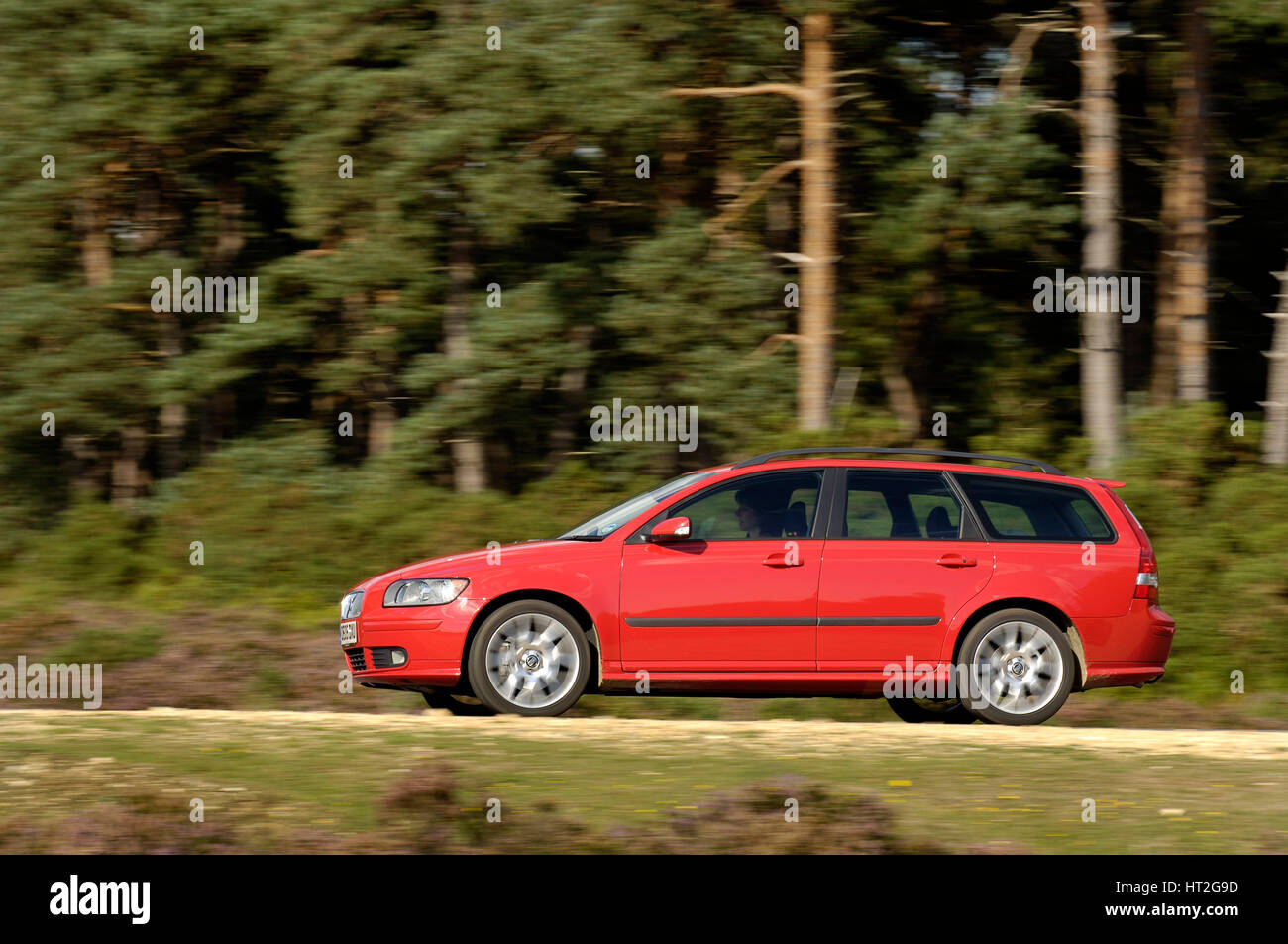 Volvo t5 estate hi-res stock photography and images - Alamy