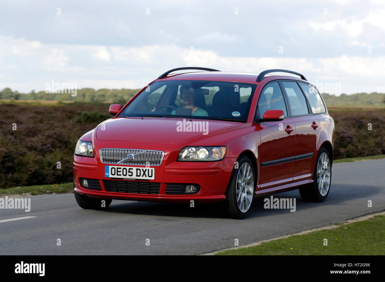 Volvo t5 estate hi-res stock photography and images - Alamy