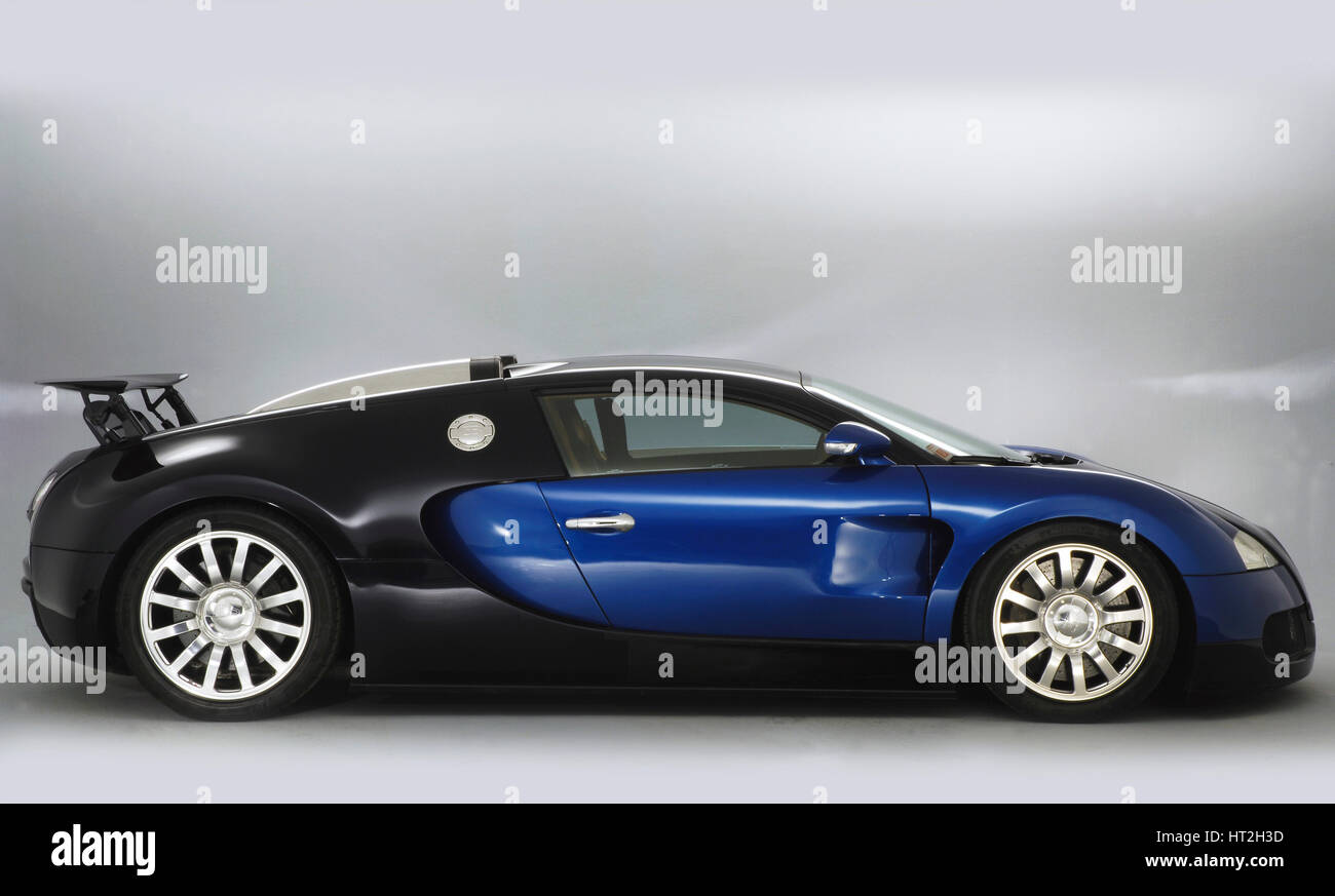 Bugatti Side Veiw Cover Table