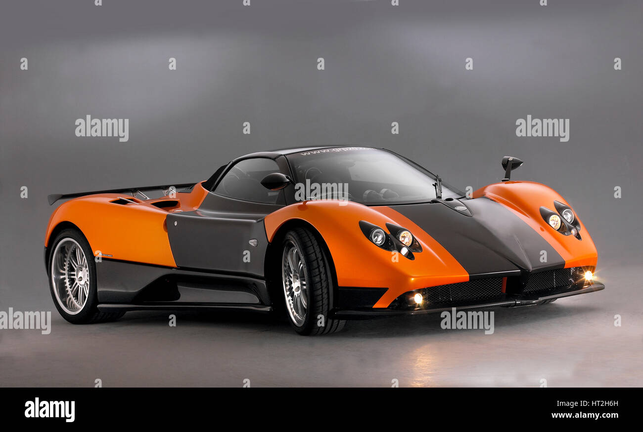 Pagani Zonda Cinque Orange