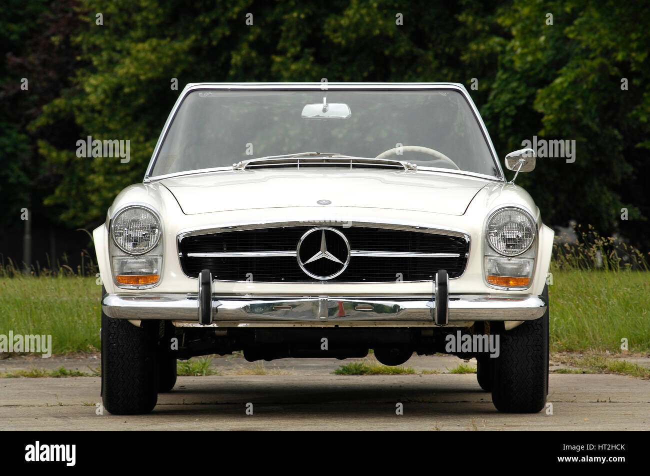 Mercedes convertible 1960s hi-res stock photography and images - Alamy