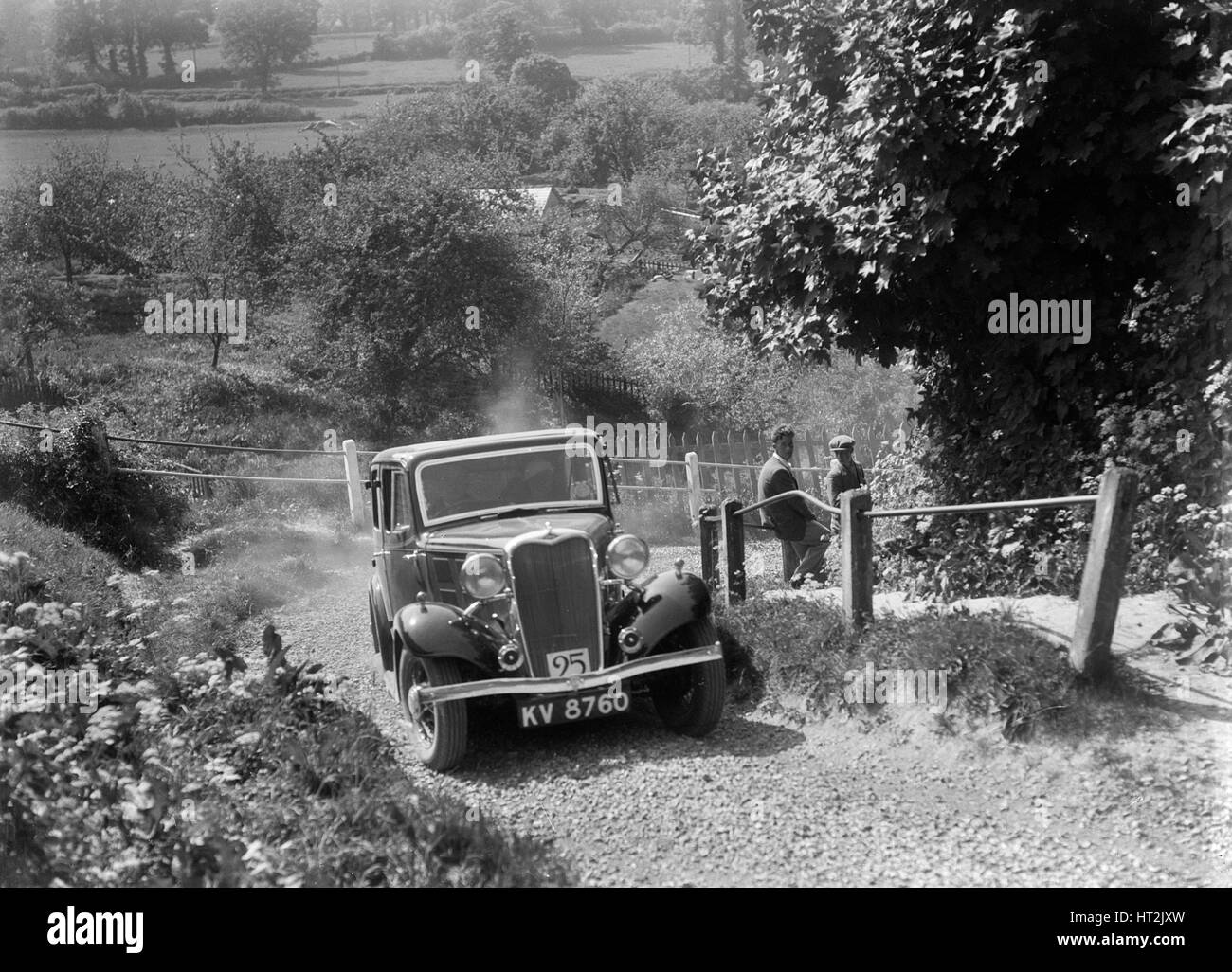 1934 singer hi-res stock photography and images - Alamy