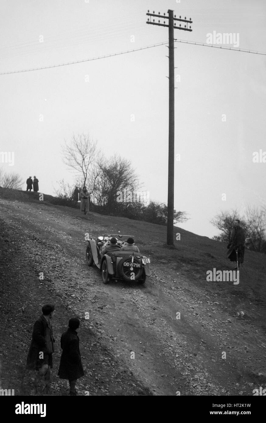 Miss EV Watson's MG J3 climbing Nailsworth Ladder, Sunbac Colmore Trial ...