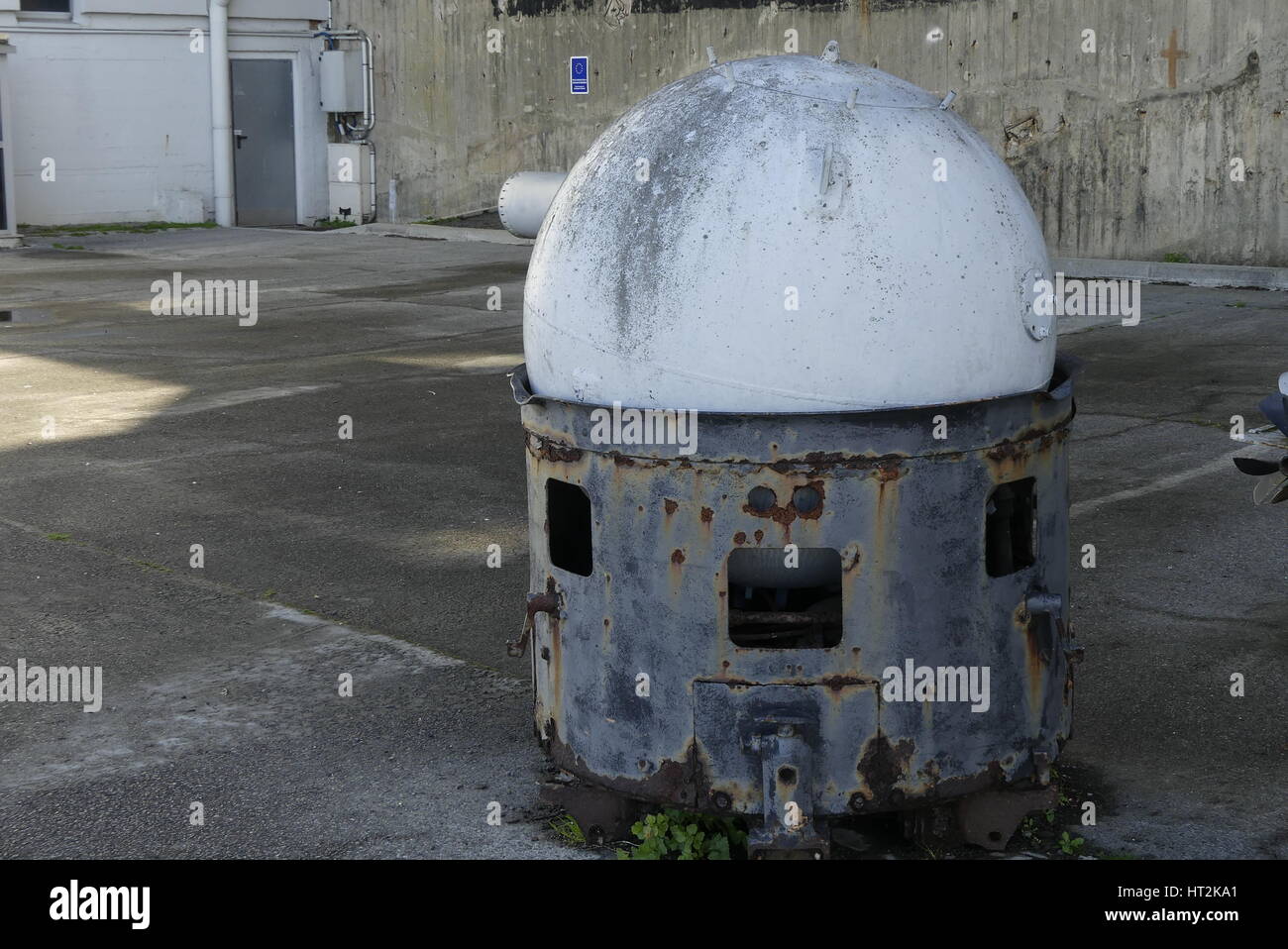 Details of German submarine naval mine used during World War II ...