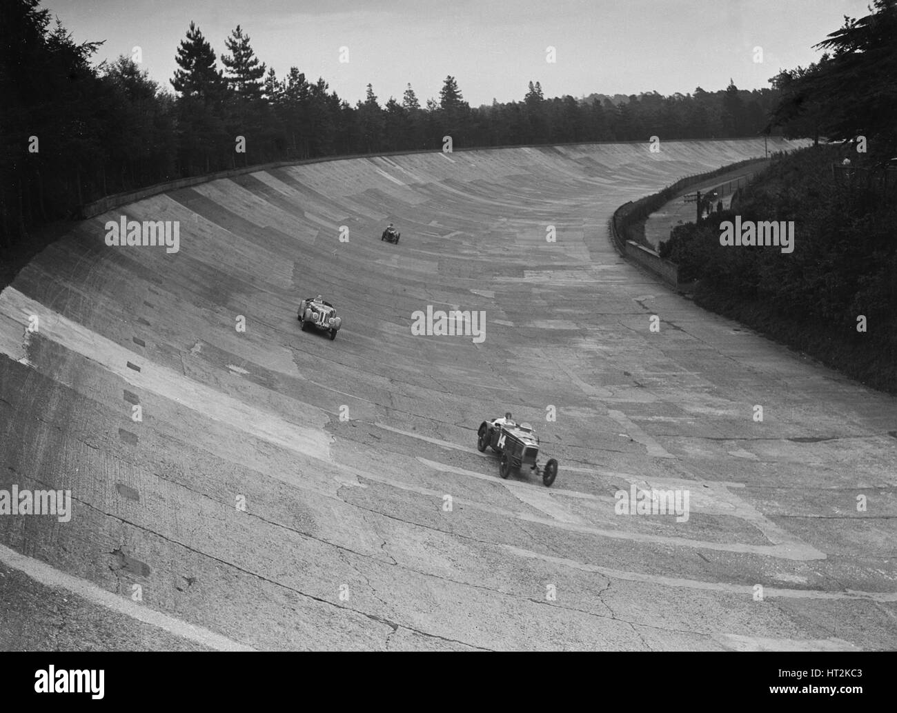 Frazer-Nash and Frazer-Nash BMW racing on the banking at Brooklands ...