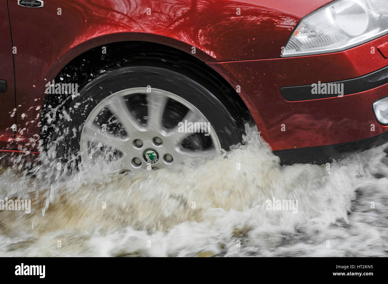 Splashed by car hi-res stock photography and images - Alamy