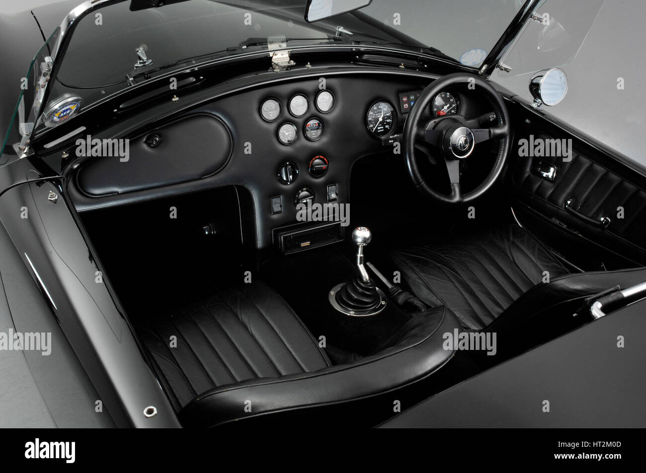 Ac cobra dashboard hi-res stock photography and images - Alamy