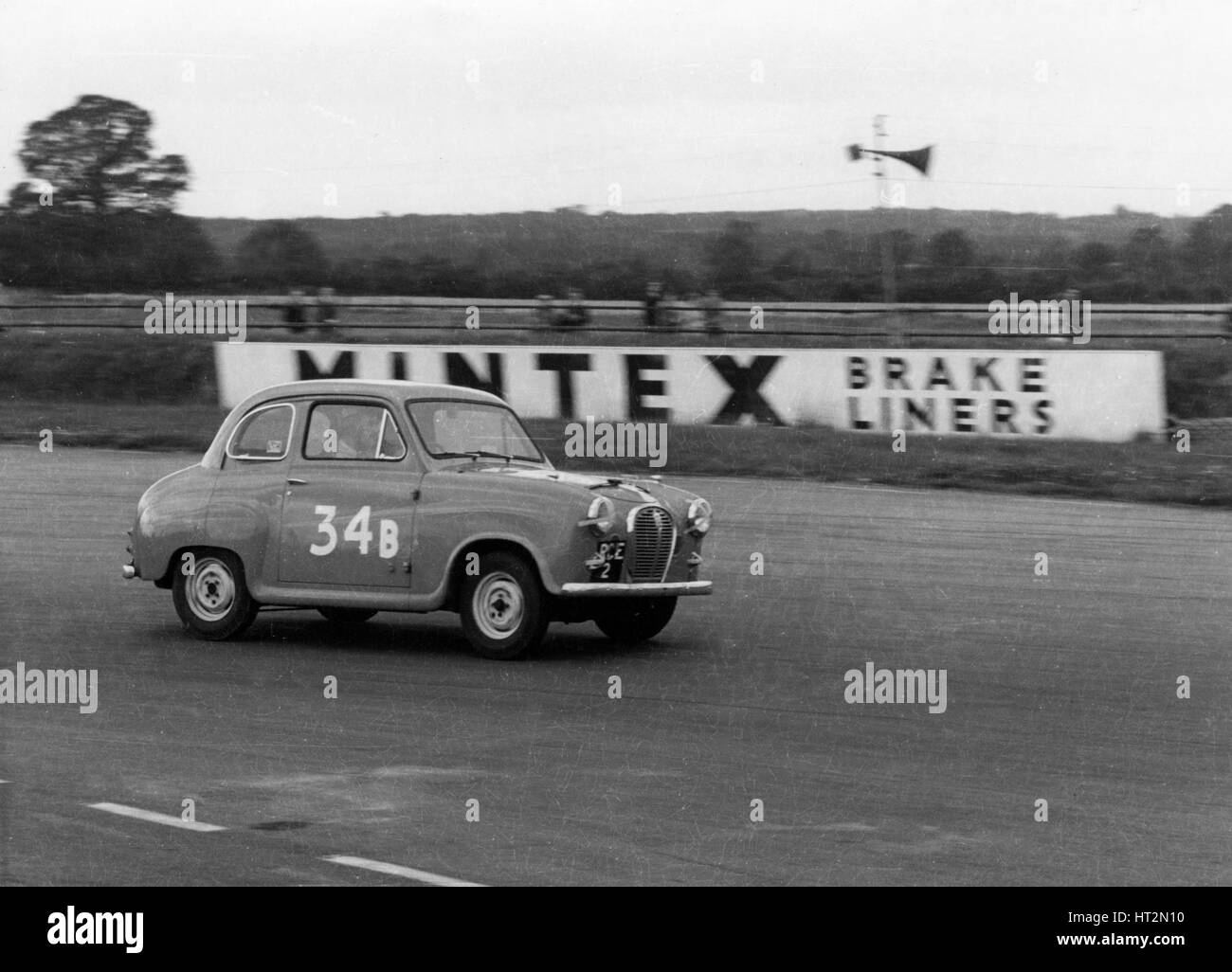 6 hour race silverstone Black and White Stock Photos & Images - Alamy
