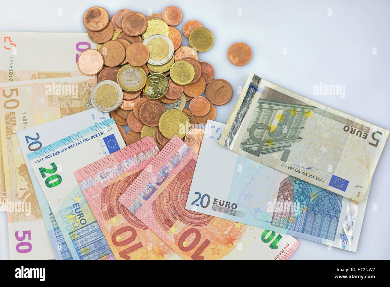 Foreign coins hi-res stock photography and images - Alamy