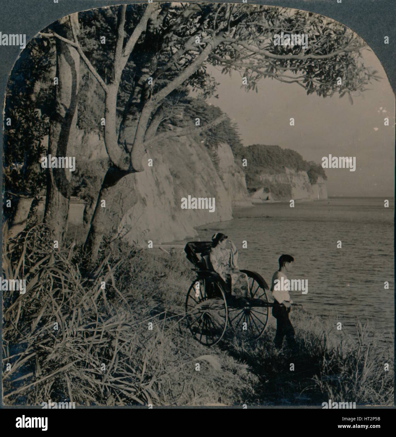 Matthew perry japan hi-res stock photography and images - Alamy