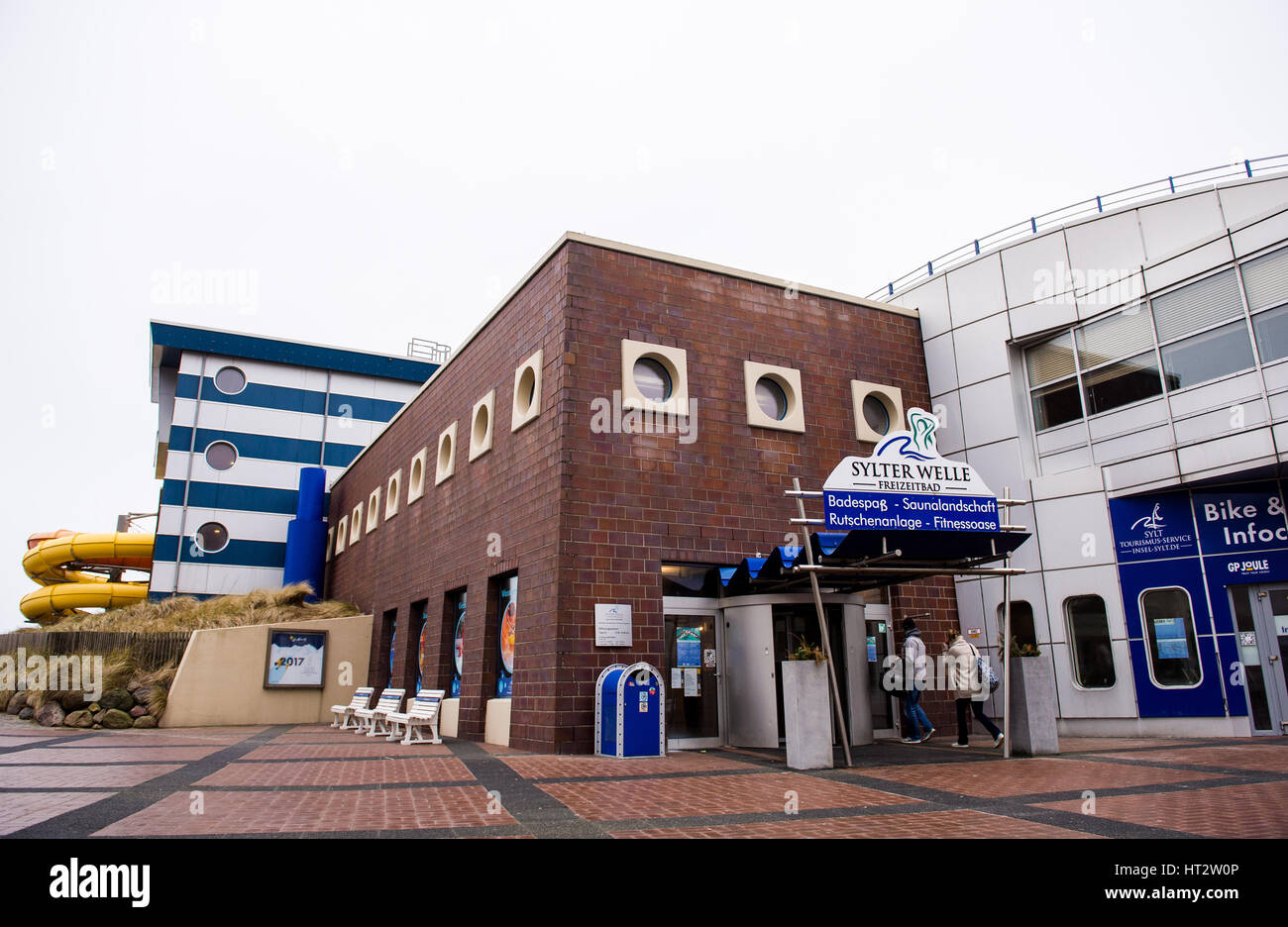Sylt, Germany. 17th Feb, 2017. A swimming pool on the island of Sylt ...