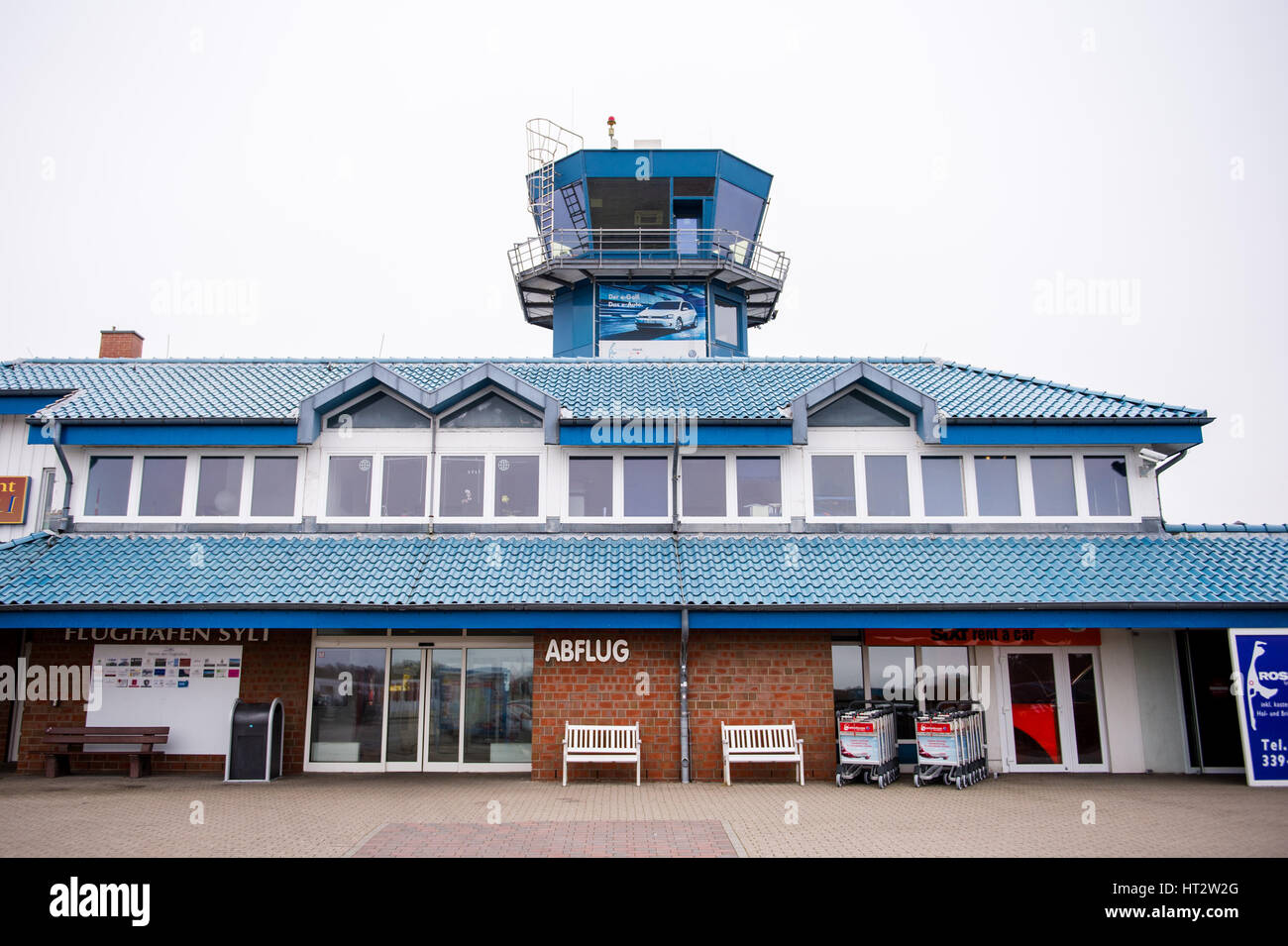 Sylt, Germany. 17th Feb, 2017. The aiport on the island of Sylt ...
