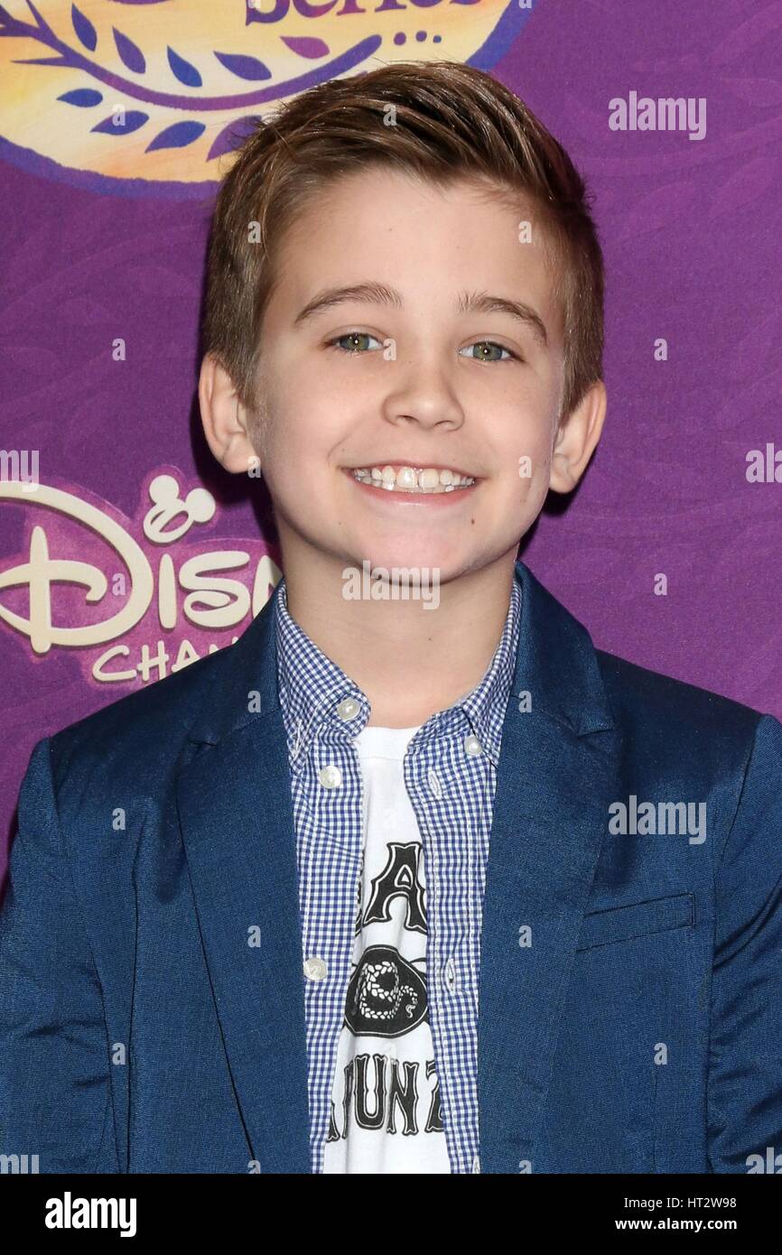 Los Angeles, CA, USA. 4th Mar, 2017. Parker Bates at arrivals for ...