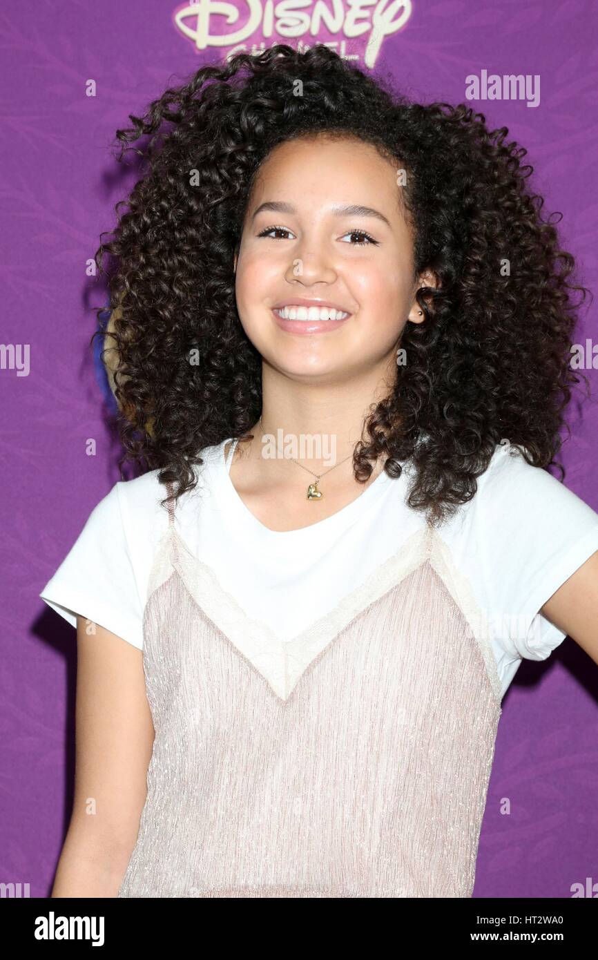 Los Angeles, CA, USA. 4th Mar, 2017. Sofia Wylie at arrivals for Disney ...