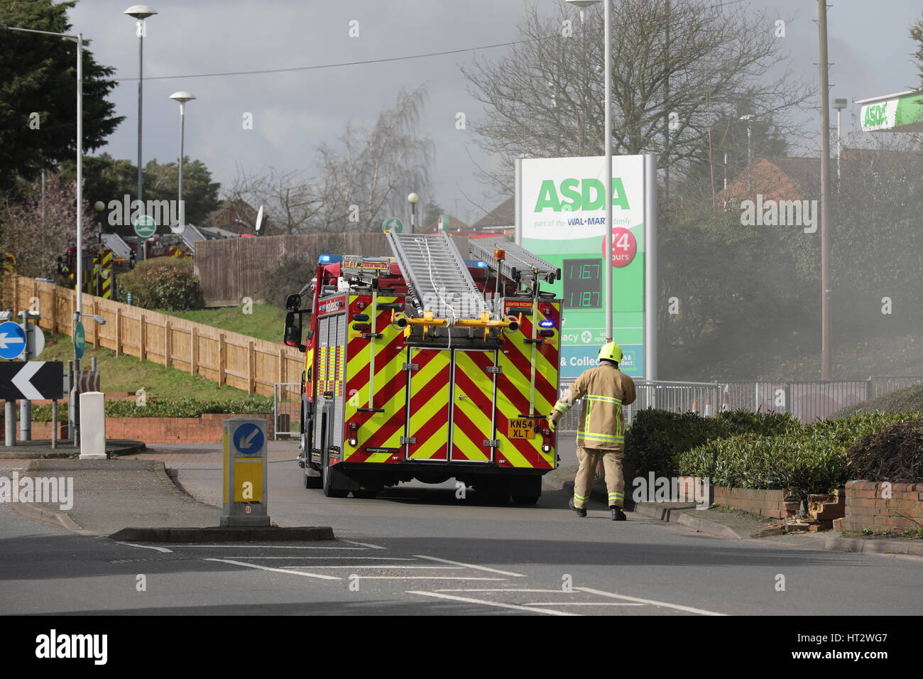 Luton, UK. 06th Mar, 2017. A major fire occurred at the Asda superstore ...