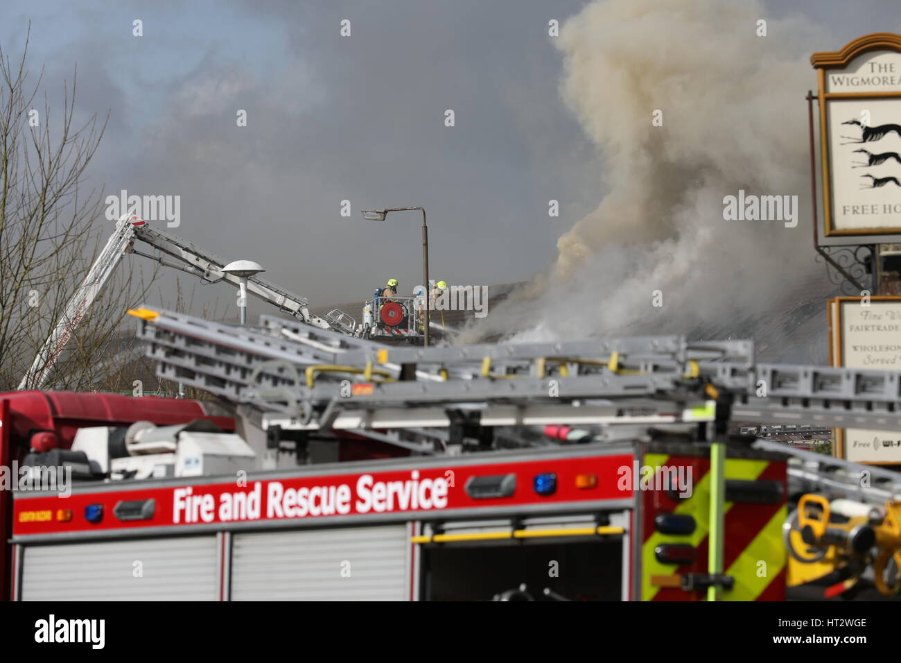 Luton, UK. 06th Mar, 2017. A major fire occurred at the Asda superstore ...