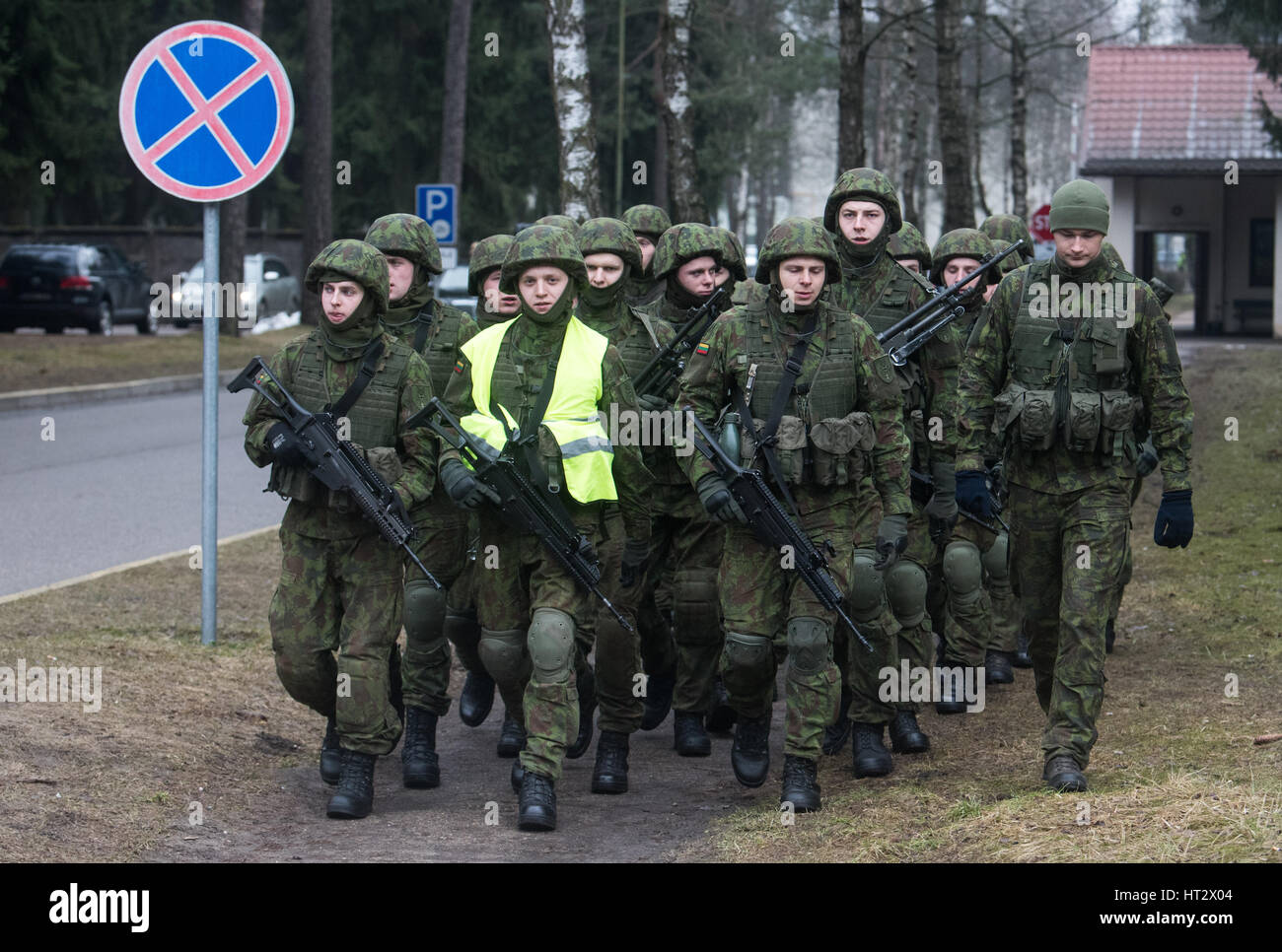 Rukla, Lithuania. 02nd Mar, 2017. Lithuanian soldiers in a military ...