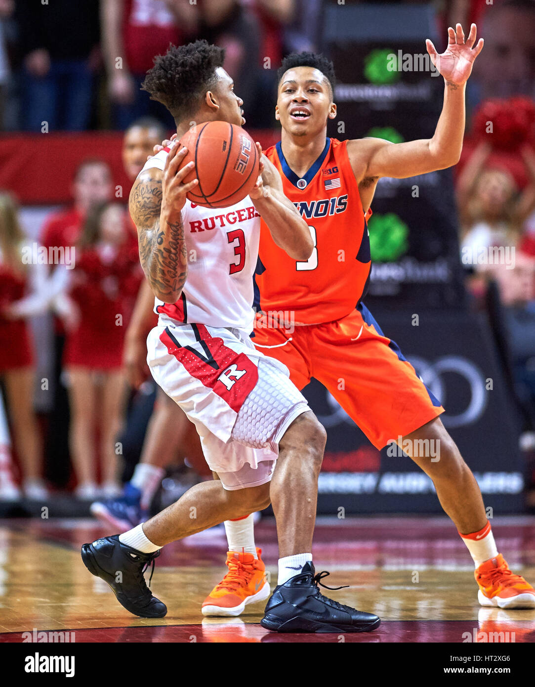 Illinois's guard Te'Jon Lucas (3) puts pressure on Rutgers' guard Corey ...