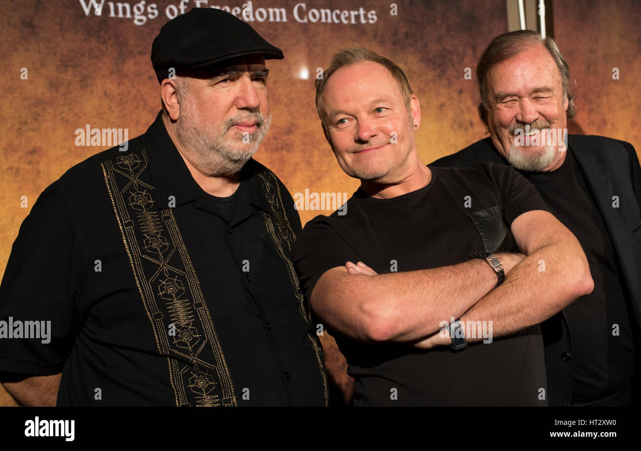 Berlin, Germany. 06th Mar, 2017. left to right: Jazz trumpeter and ...