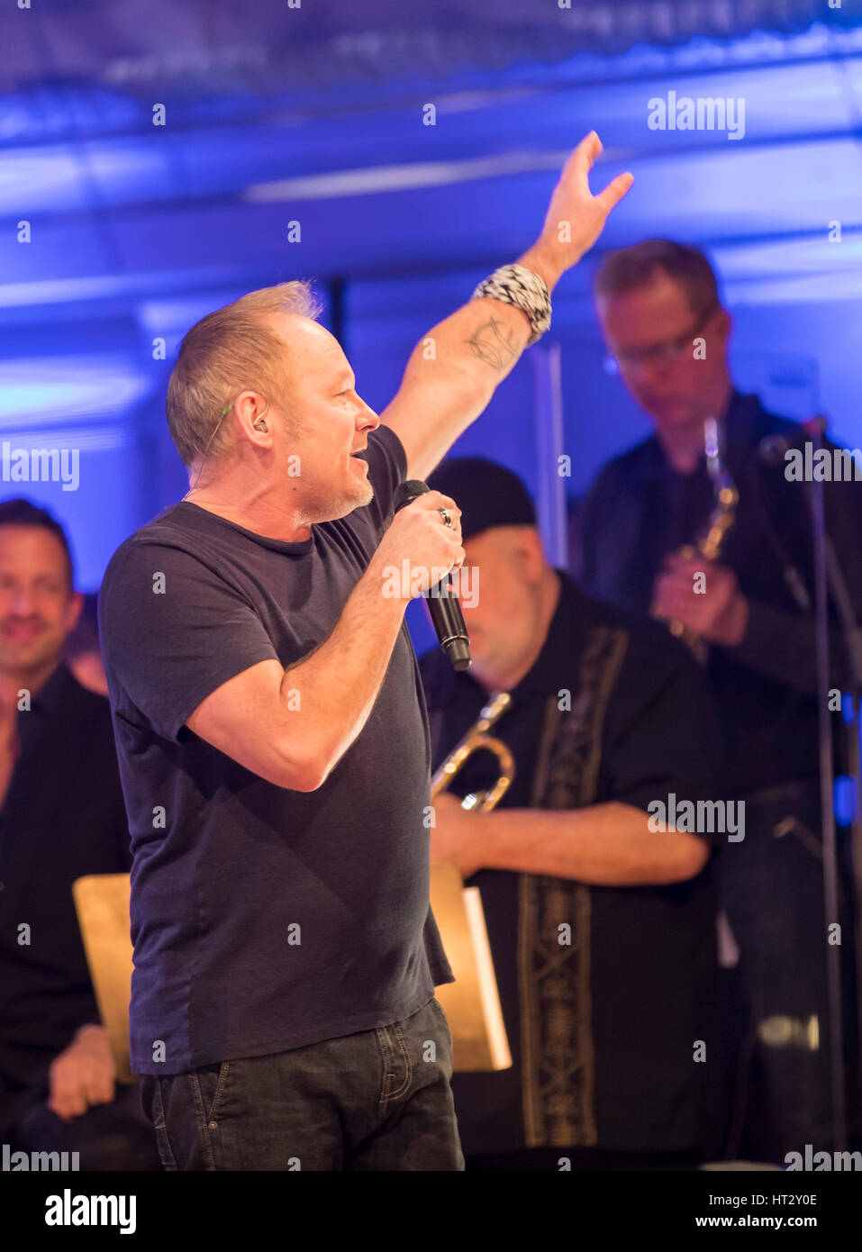 Berlin, Germany. 06th Mar, 2017. Nick VAN EEDE ( singer Cutting Crew ...