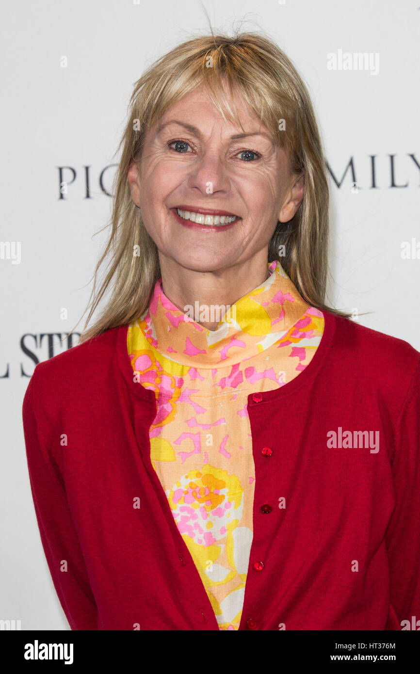 Kate mosse hi-res stock photography and images - Alamy