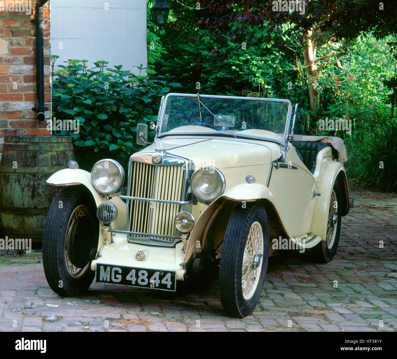 1935 MG NB . Artist: Unknown Stock Photo - Alamy