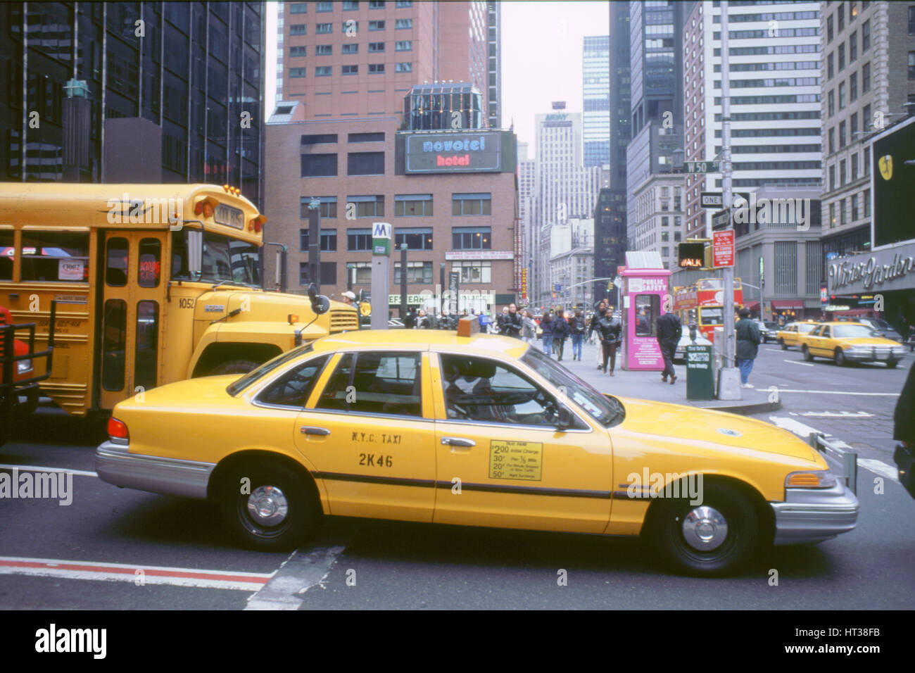 New york city taxi 1990s hi-res stock photography and images - Alamy