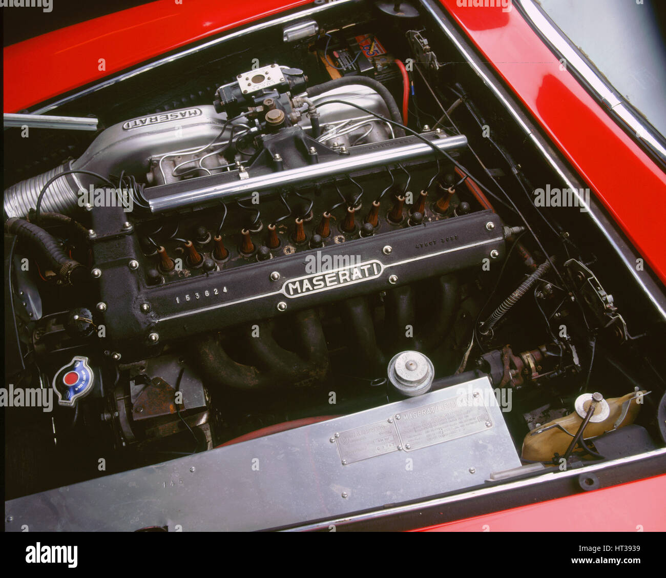 Maserati engine hi-res stock photography and images - Alamy