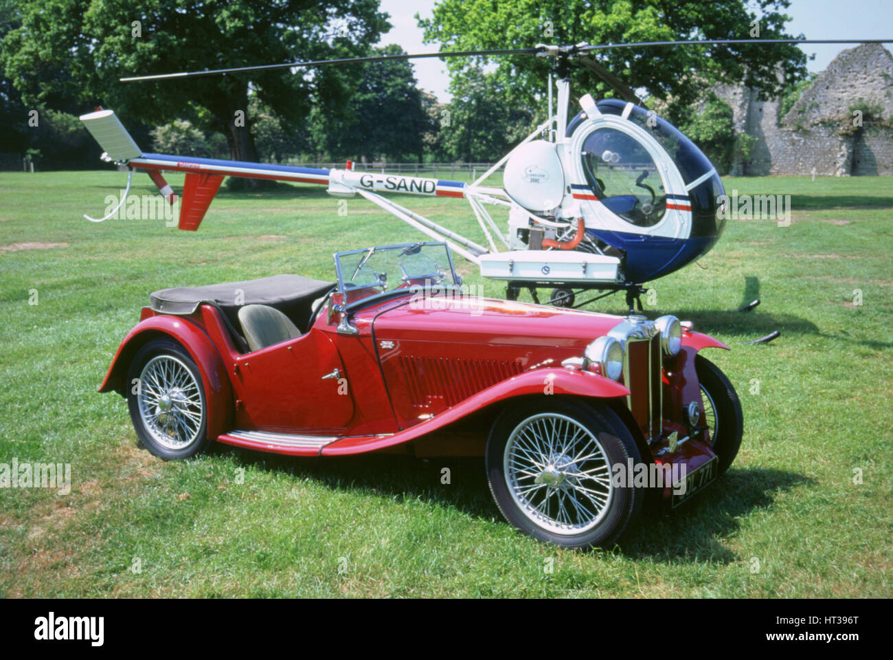 Mg ta hi-res stock photography and images - Alamy