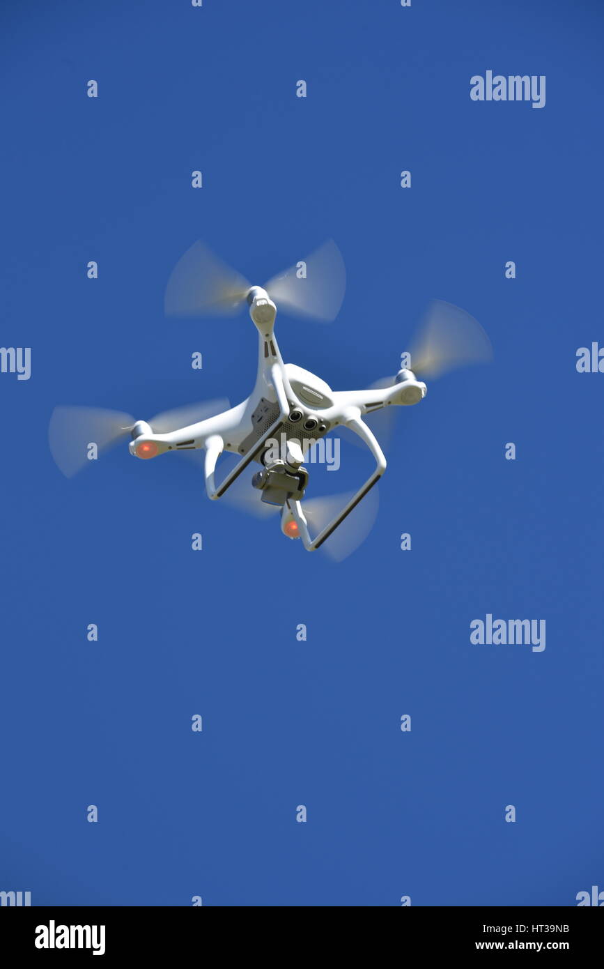 High flying drone overhead view hi-res stock photography and images - Alamy