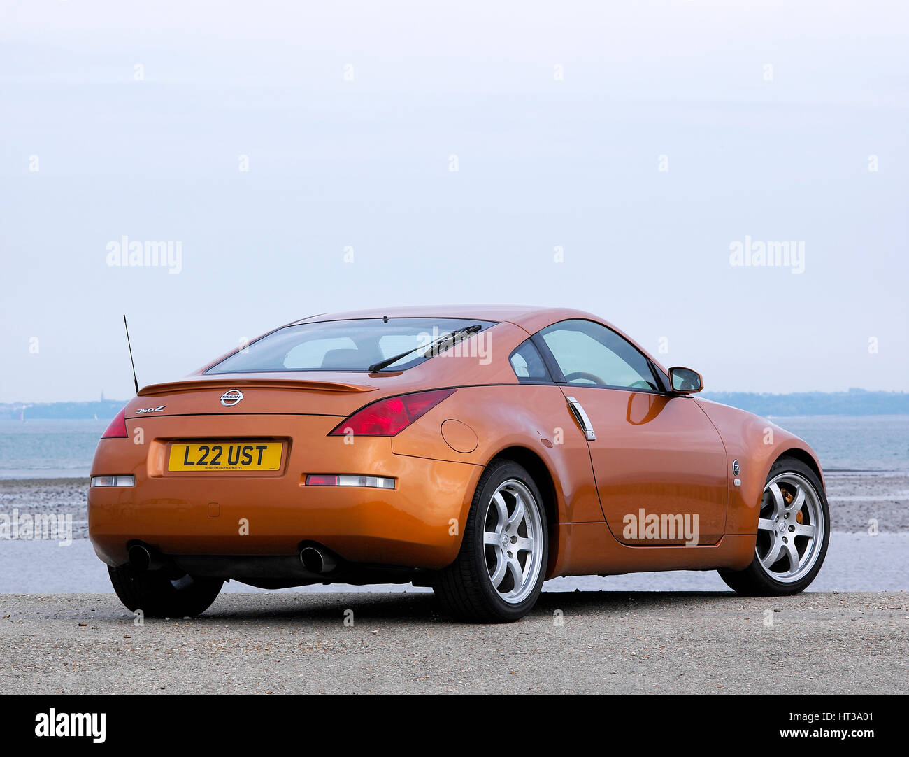2004 nissan 350z hi-res stock photography and images - Alamy