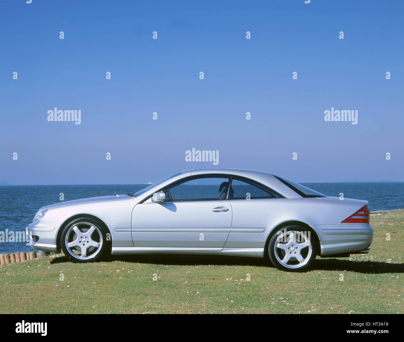 Mercedes amg side profile hi-res stock photography and images - Alamy