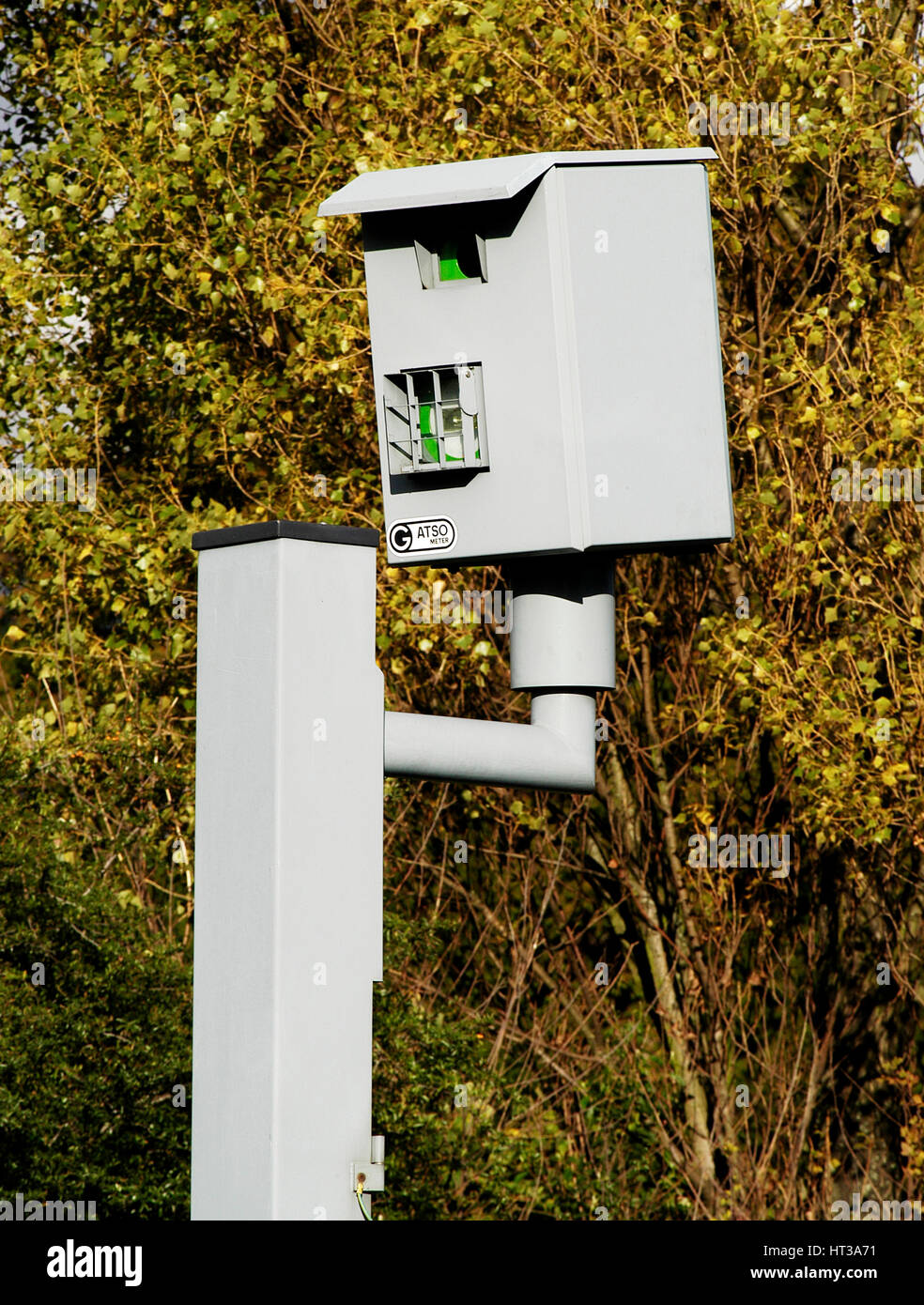 Car jumping traffic light hi-res stock photography and images - Alamy