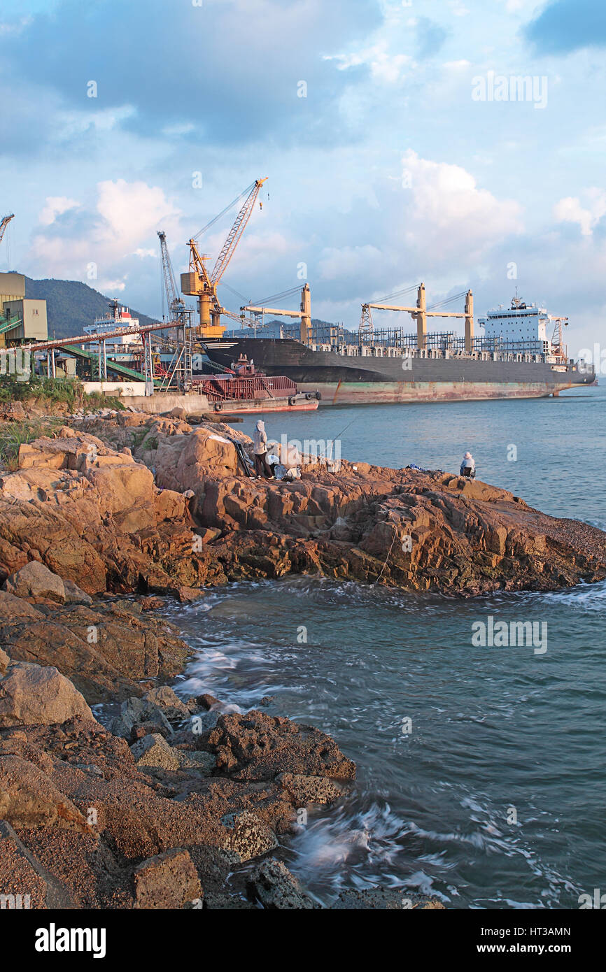 dock basin at sea bay Stock Photo - Alamy